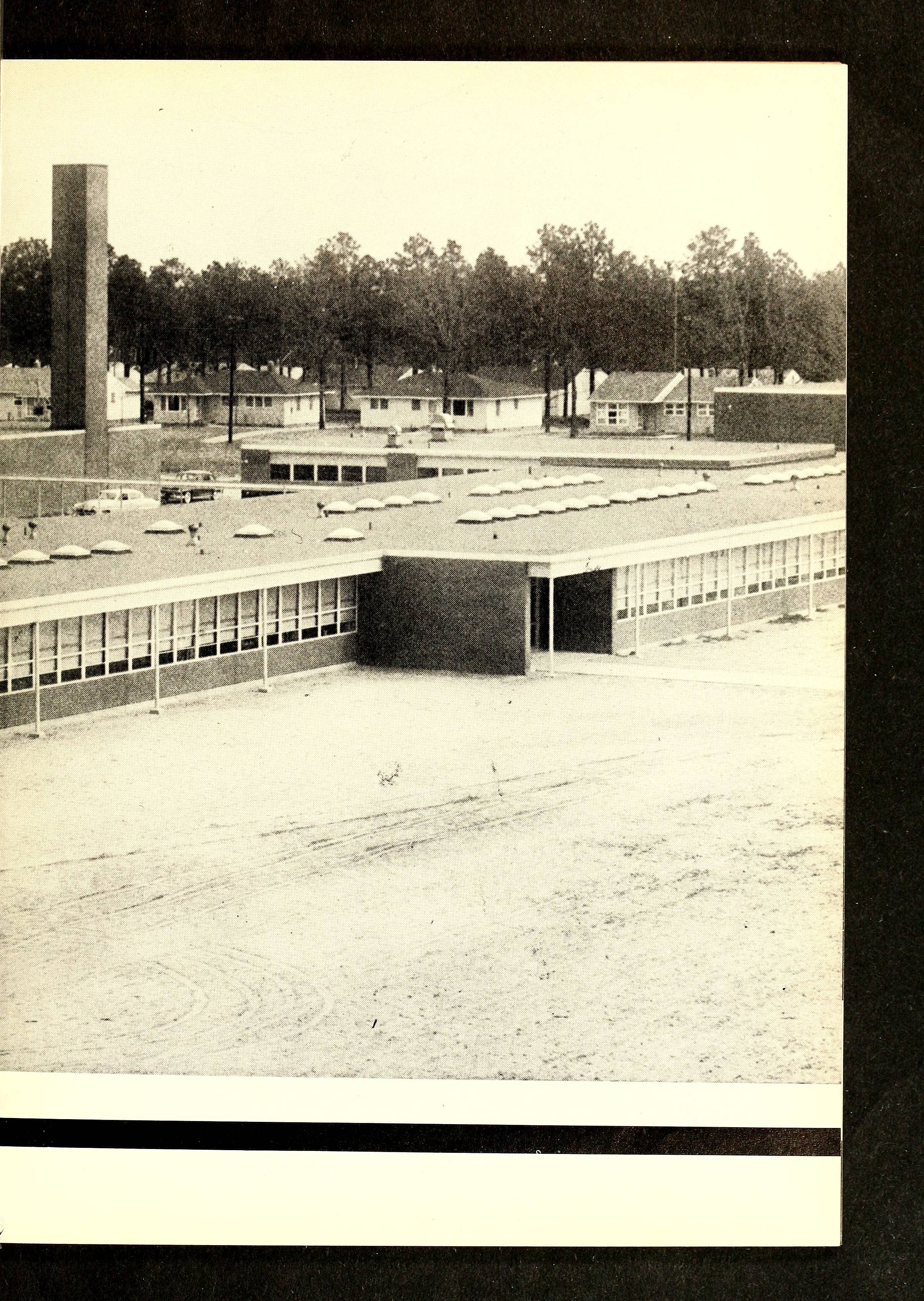 The Smithsonian [1960]